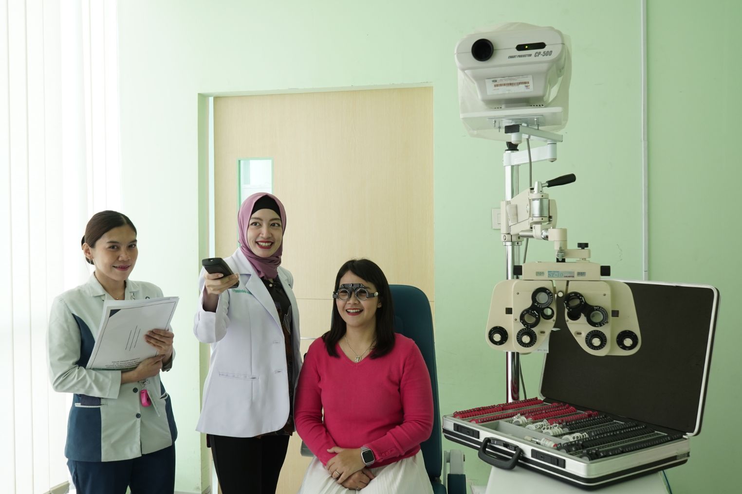 Rawat Jalan RSUD Pasar Minggu - Melayani Dengan Hati