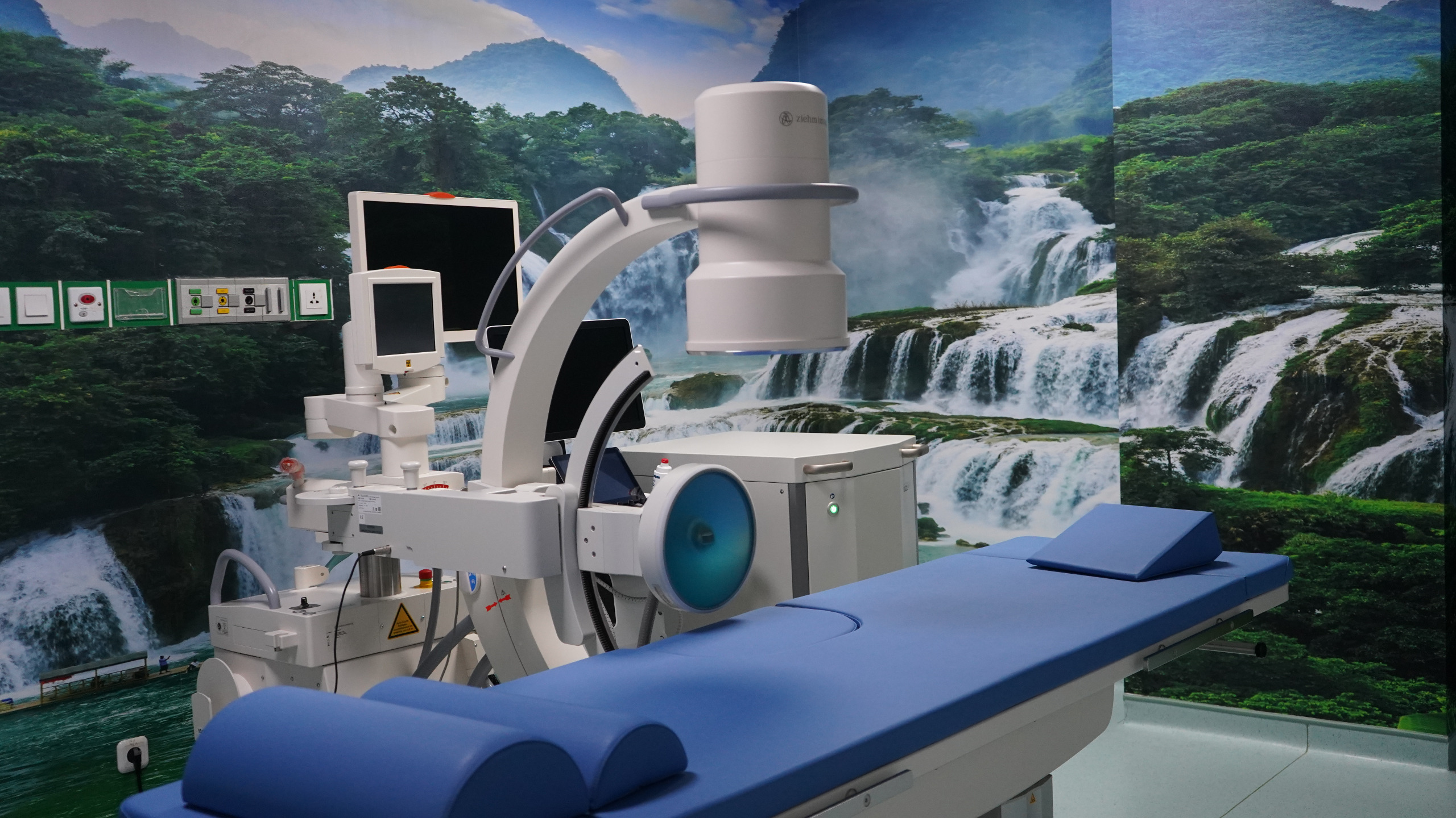 Uro Nefrologi RSUD Pasar Minggu - Melayani Dengan Hati